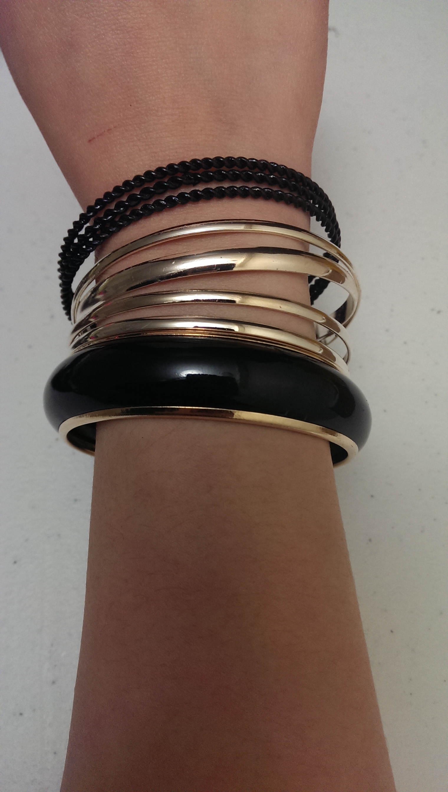 Chic Bracelet Set on Luulla